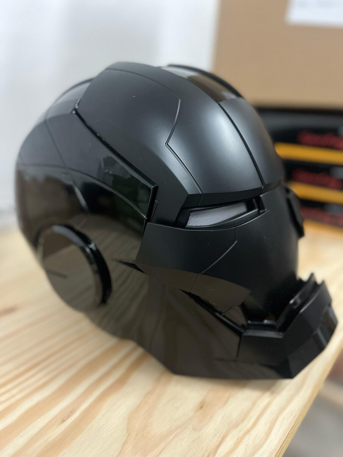 Casco Iron Man MK5 Cosplay Replica No oficial - Sables Luque